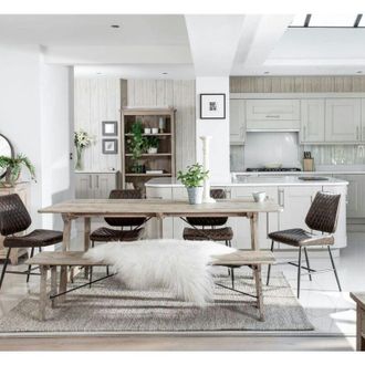 Pier Import Pier Import - Table &agrave; manger en bois recycl&eacute; clair tr&eacute;teaux 200 cm salerne