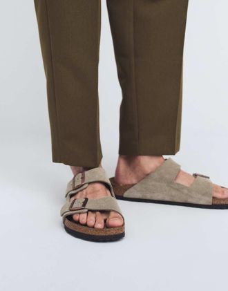 Birkenstock Arizona sandales en daim taupe-Marron