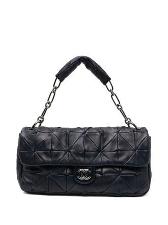 Chanel sac port&eacute; &eacute;paule Jumbo Classic Flap - Bleu