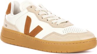 Veja V-90 Sneaker