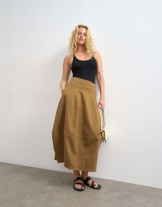 Topshop Jupe longue ample en jean &agrave; surpiq&ucirc;res - Cumin-Marron