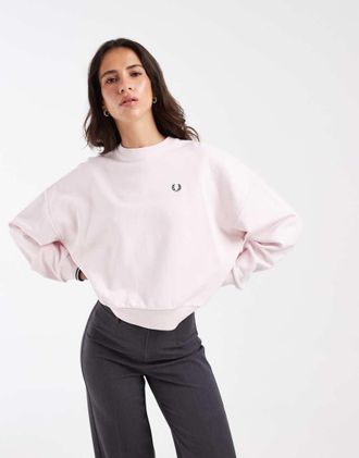 Fred Perry Sweatshirt mit Kontraststreifen in Babyrosa
