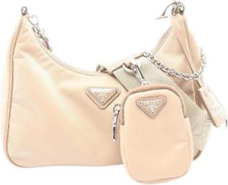 Prada Pre-owned Re-Edition 2005 Sac Bandouli&egrave;re 2 en 1 en Nylon et Cuir Saffiano - Femme - Pre-owned - Beige - Taille: ONE Size