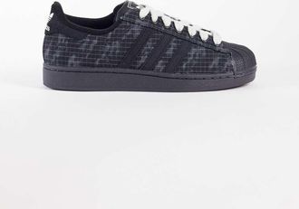 adidas Originals Superstar II baskets gris et noir avec d&eacute;tails quadrill&eacute;s