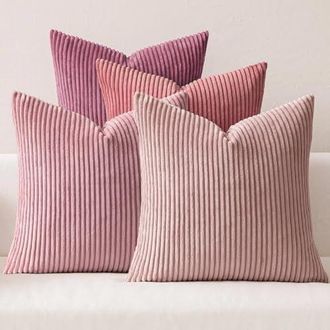Miulee Housses de Coussin en Velours C&ocirc;tel&eacute; Carr&eacute;es D&eacute;coratives Douces pour Le Douce en Velours Ray&eacute; Lot de 4 pour la D&eacute;coration Int&eacute;rieure Canap&eacute; Chambre &agrave; 
