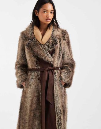 Urban Code manteau long &eacute;vas&eacute; &agrave; nouer &agrave; la taille avec finition faux-fur marron