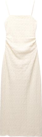 Pull & Bear Kleid