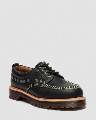 Dr. Martens Lowell Wild Grain Leder Moc Toe Schuhe in Schwarz, Gr&ouml;&szlig;e: 36