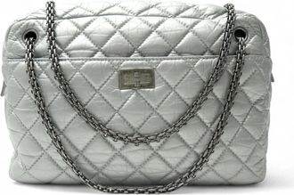 Chanel Crossbody Bags - CHANEL CAMERA 2.55 2011 SILBERNE LEDER SCHULTERTAS - Gr. unisize - in Silber - f&uuml;r Damen