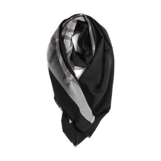 Emporio Armani Homme, Accessoires, Multicolore, Taille: ONE Size &Eacute;charpe Ray&eacute;e avec Logo Surdimensionn&eacute;