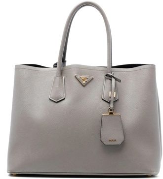 Prada Hobo Bags - Large Saffiano Cuir Double Satchel - Gr. unisize - in Grau - f&uuml;r Damen