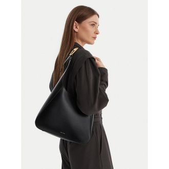 Calvin Klein Handtasche Calvin Klein Hardware Adj Strap Medium Bag LV04F3402G Schwarz