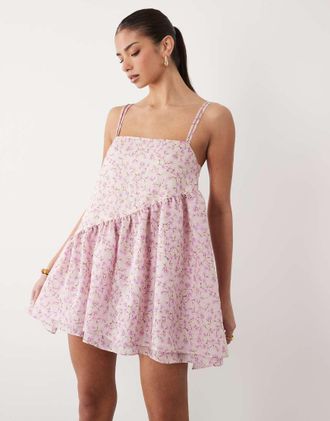 Asos Robe trap&egrave;ze courte en mousseline - Rose fleuri