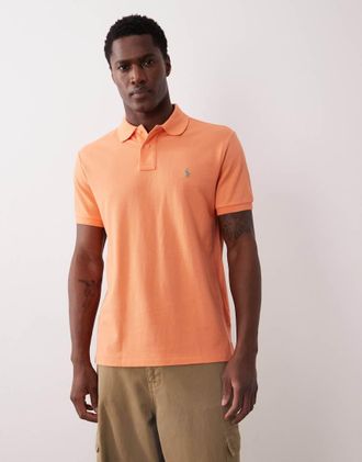 Polo Ralph Lauren Schmal geschnittenes Custom-Fit-Polohemd aus Pikee in Orange mit Markenlogo