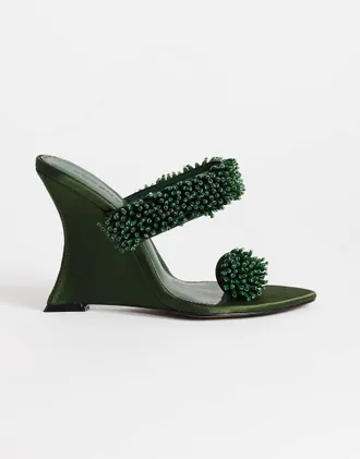 Topshop Nico - Mules compens&eacute;es en tissu satin&eacute; avec ornements - Olive-Vert