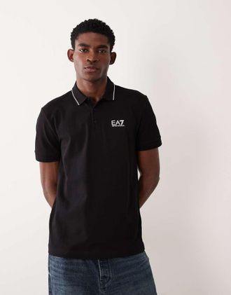 Emporio Armani Armani - EA7 - Kurz&auml;rmliges Polohemd in Schwarz