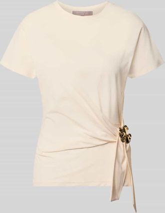 Christian Berg T-Shirt in Wickel-Optik mit Brosche
