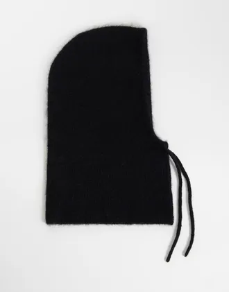 Arket gestrickte Kapuze aus Alpaka- und Wollmix in Schwarz