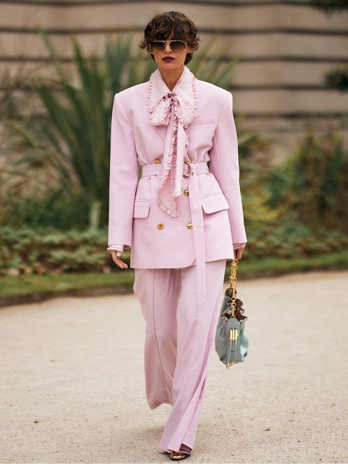 idee-tenue-mariage-aumtone