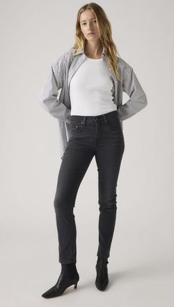 Levi's 724 High Rise Straight Jeans - Damen - Schwarz / Schwarz