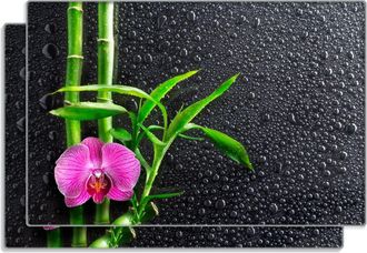 Wallario 2er Set Frühstücksbrettchen aus Glas, Glasunterlage, Glasbrettchen Bambus und pinke Orchidee auf schwarzem Glas mit Regentropfen, Größe 30 x 20 cm, Si