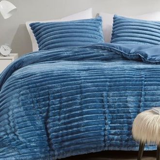 INTELLIGENT DESIGN Bettw&auml;sche-Set f&uuml;r King-Size-Bett, gem&uuml;tliche Pl&uuml;sch-Bettw&auml;sche, Mikrofaser-R&uuml;ckseite, 3-teilig, leicht, superweich, gerippter Samt, 2 Kissenbez&uuml;ge, f