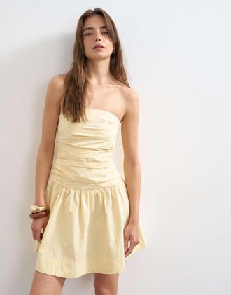 Topshop Robe courte bandeau fronc&eacute;e - Babeurre-Jaune