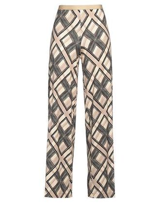 Siyu BAS - Pantalons sur YOOX.COM