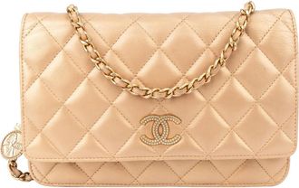Chanel Crossbody Bags - Chanel Golden Quilted Lambskin Coco Wallet On Chai - Gr. unisize - in Orange - f&uuml;r Damen