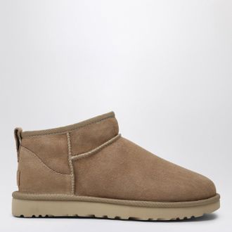 UGG Classic Ultra Mini Stiefeletten in Sand