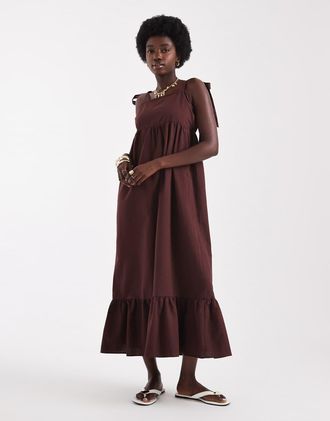 Miss Selfridge Robe longue en lin avec épaules nouées - Chocolat-Brown