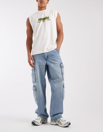 Levi's 578 - Weit geschnittene Cargo-Jeans in Mittelblau
