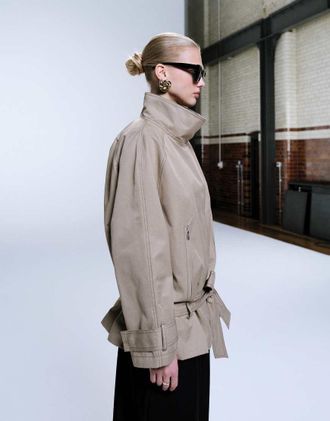 Asos Trench-coat mi-long &agrave; ceinture tombante - Taupe-Neutre