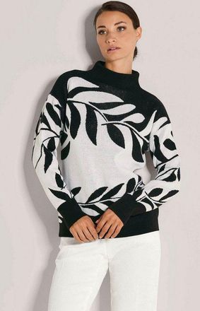 Madeleine Strickpullover Moderner Winterpullover mit floralem Strickmuster Strickpullover mit Stehkragen und Langarm