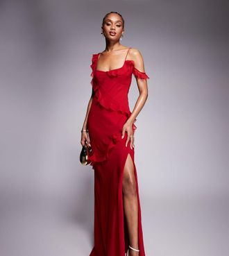 Asos Tall ASOS DESIGN Tall - Robe longue &agrave; volants et bords bruts avec liens nou&eacute;s au dos - Rouge