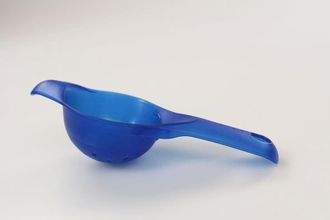 Tupperware Backen Sieb klein blau Teesieb K&uuml;che K&uuml;chenhelfer Backhelfer PV 17662
