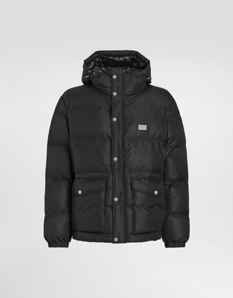 Dolce & Gabbana Nylon-daunenjacke Mit Kapuze Und Logoplakette - Mann M&auml;ntel Und Jacken Schwarz 44