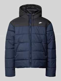 Nike Regular Fit Steppjacke mit w&auml;rmeisolierender F&uuml;llung