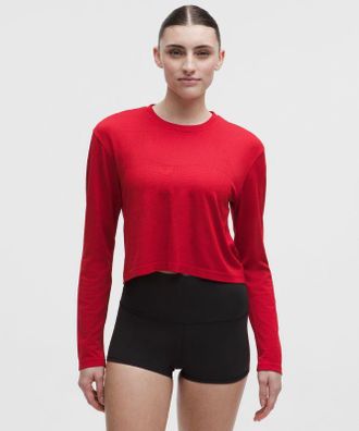 lululemon Swiftly Perforated Stripe Long-Sleeve Shirt f&uuml;r Frauen - Gr&ouml;&szlig;e 10 in Oxford Red