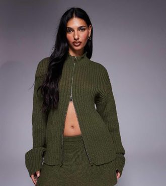 KAIIA Exclusive - Gerippter Strickpullover in Olivgr&uuml;n mit Zwei-Wege-Rei&szlig;verschluss, Kombiteil