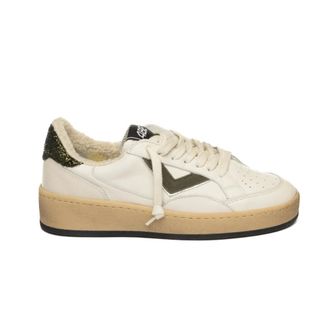 4B12 Femme, Chaussures, Blanc, Taille: 37 EU Play New Baskets