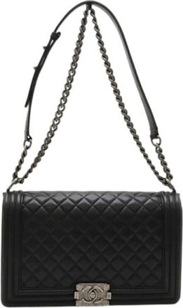 Chanel Sac bandouli&egrave;re Matelass&eacute; Pre-owned - Femme - Pre-owned - Noir - Taille: ONE Size