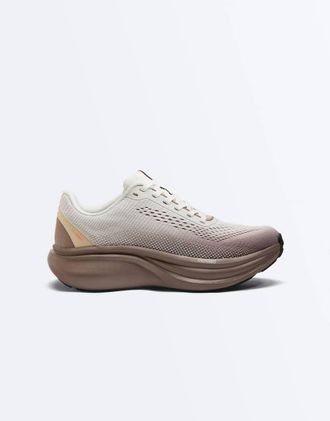 Oysho OY/ER 835 sneakers de running roses