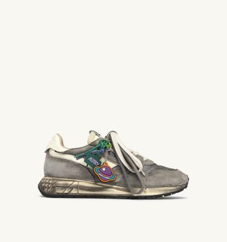 Autry SNEAKERS REELWIND SUPER VINTAGE AUS WILDLEDER UND NYLON IN WEISS UND SCHWARZ