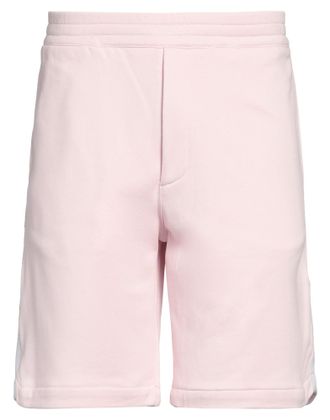 Alexander McQueen HOSEN & R&Ouml;CKE - Shorts & Bermudashorts auf YOOX.COM