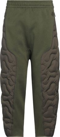 Moncler HOSEN & R&Ouml;CKE - Hosen auf YOOX.COM