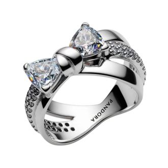 Pandora Funkelnder Schleifen-Ring im Crossover-Design - - Accessories - Damen - Grau - 48 MM