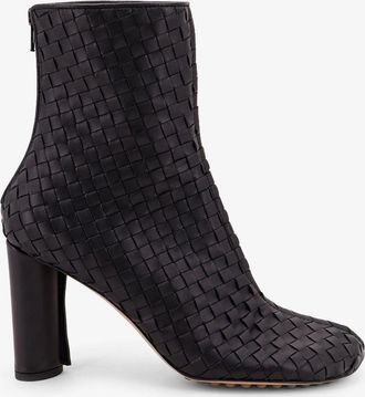 Bottega Veneta Cherry leather ankle boots with woven pattern - BOTTEGA VENETA - gender_Woman