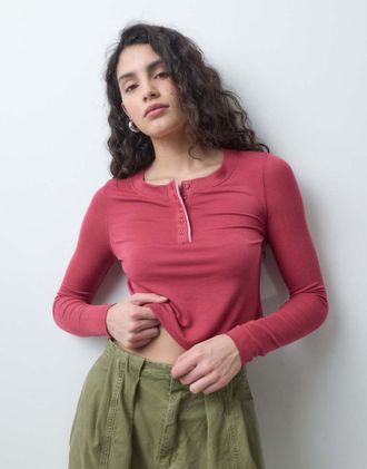 Free People dream state Henley-Oberteil in Pink-Rosa