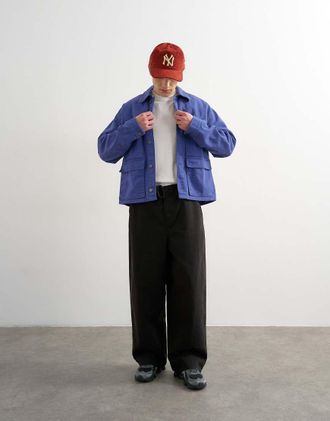 Topman Weit geschnittene Hose in Schwarz mit Fischgr&auml;tmuster